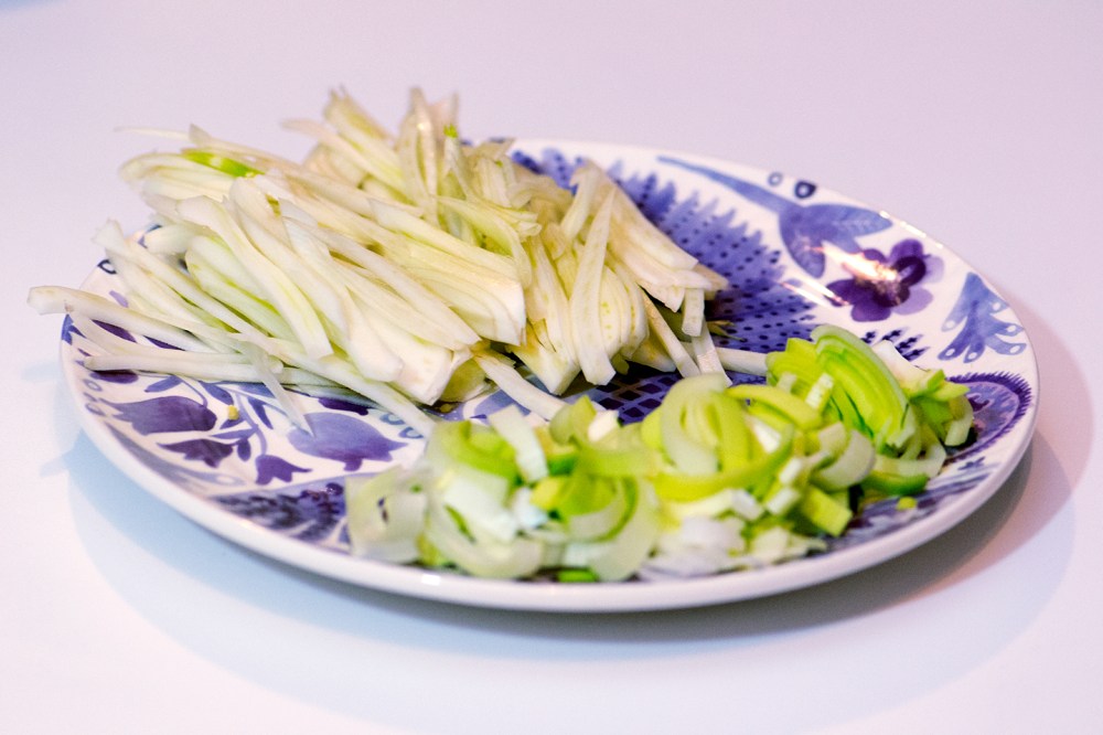 Salat, an Aromatic Medieval Salad – A Dollop of History