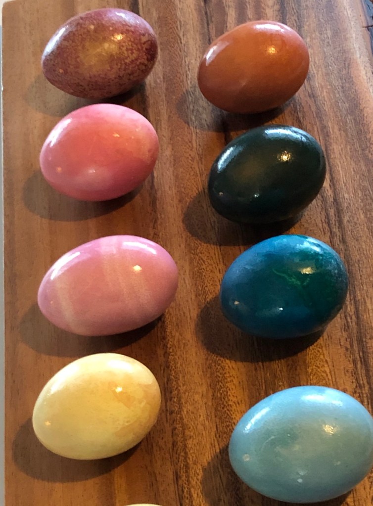 A Brief History of Food Colors + How to Dye Easter Eggs with Natural ...